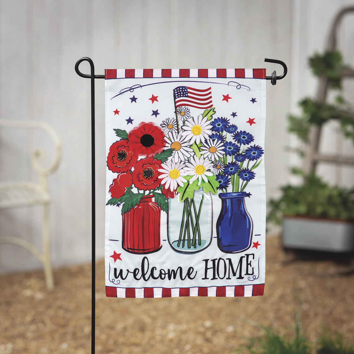 Patriotic Floral Applique Garden Flag – Plow & Hearth