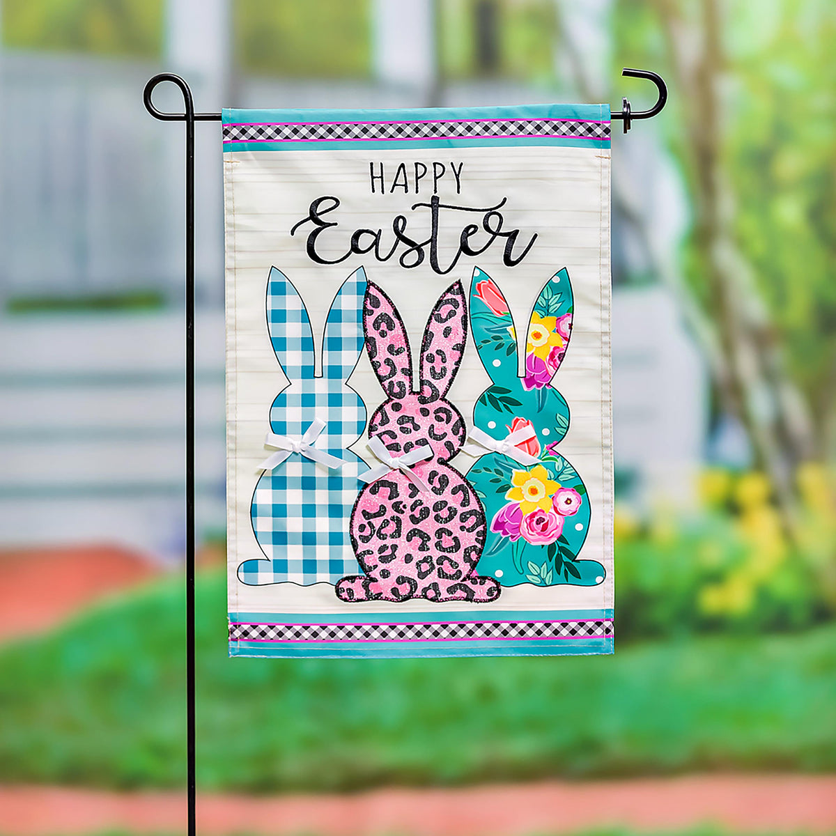 Bright Bunnies Applique Garden Flag – Plow & Hearth