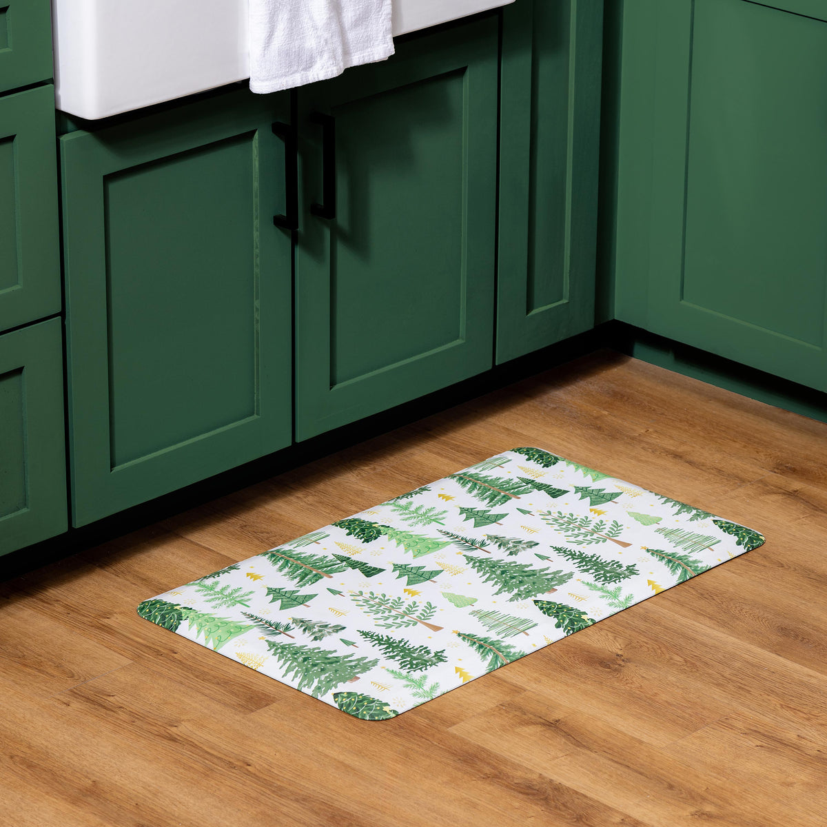 Shades of Green Kitchen Mat Anti-Fatigue Mats, 30" x 18" – Plow & Hearth