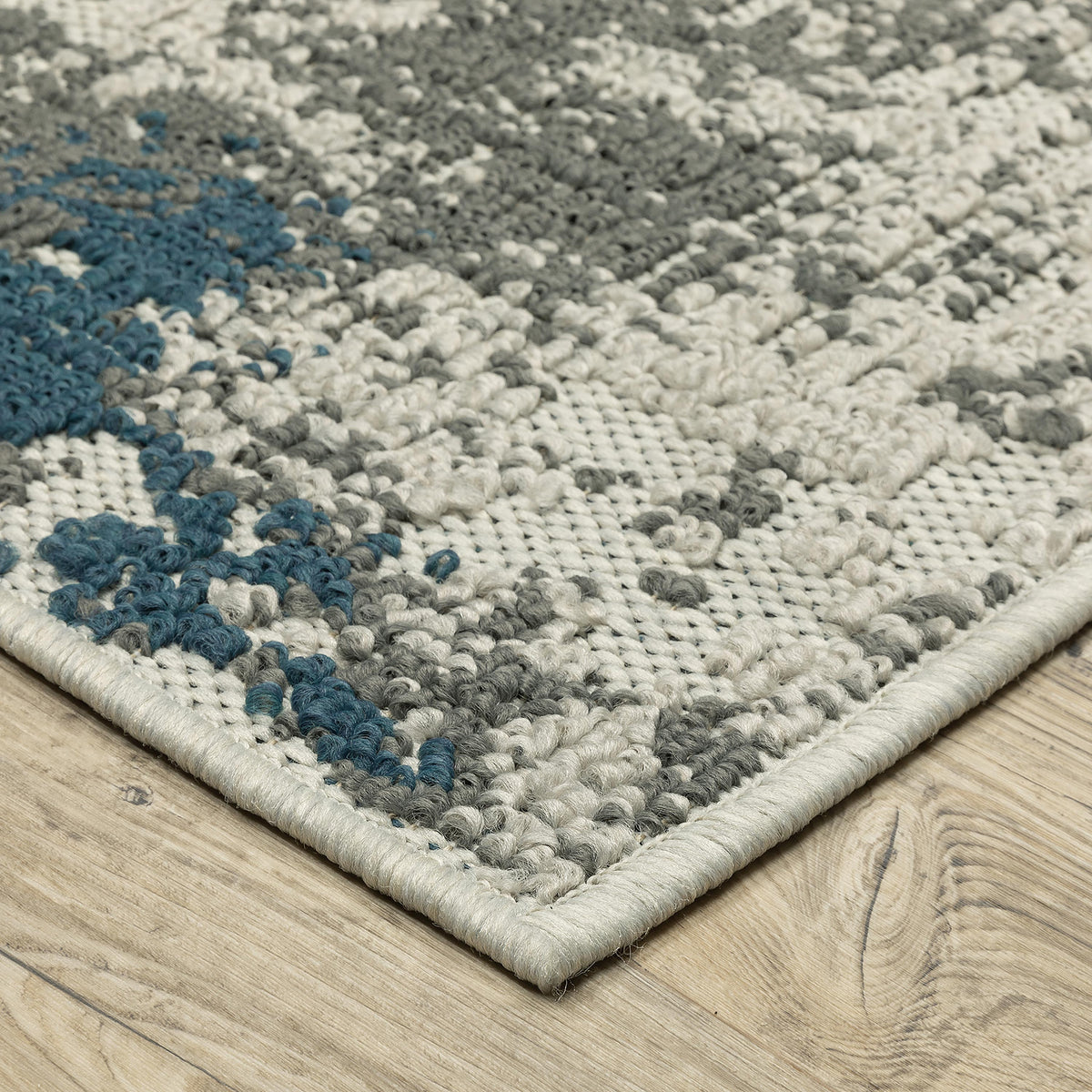 Indoor/Outdoor York Modern Polypropylene Rug, 6'7" x 9'2" – Plow & Hearth