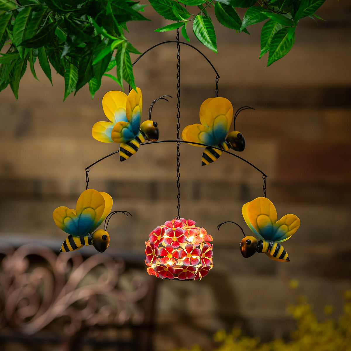 Bumblebee Solar Hanging Mobile – Plow & Hearth