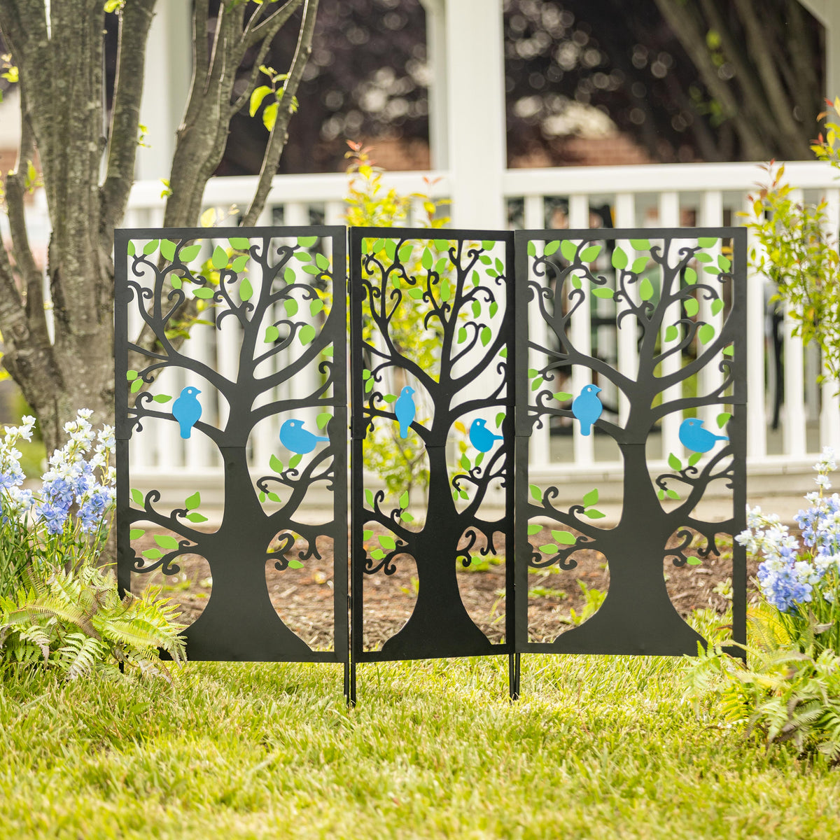 Laser-Cut Metal Bluebird Garden Screen – Plow & Hearth