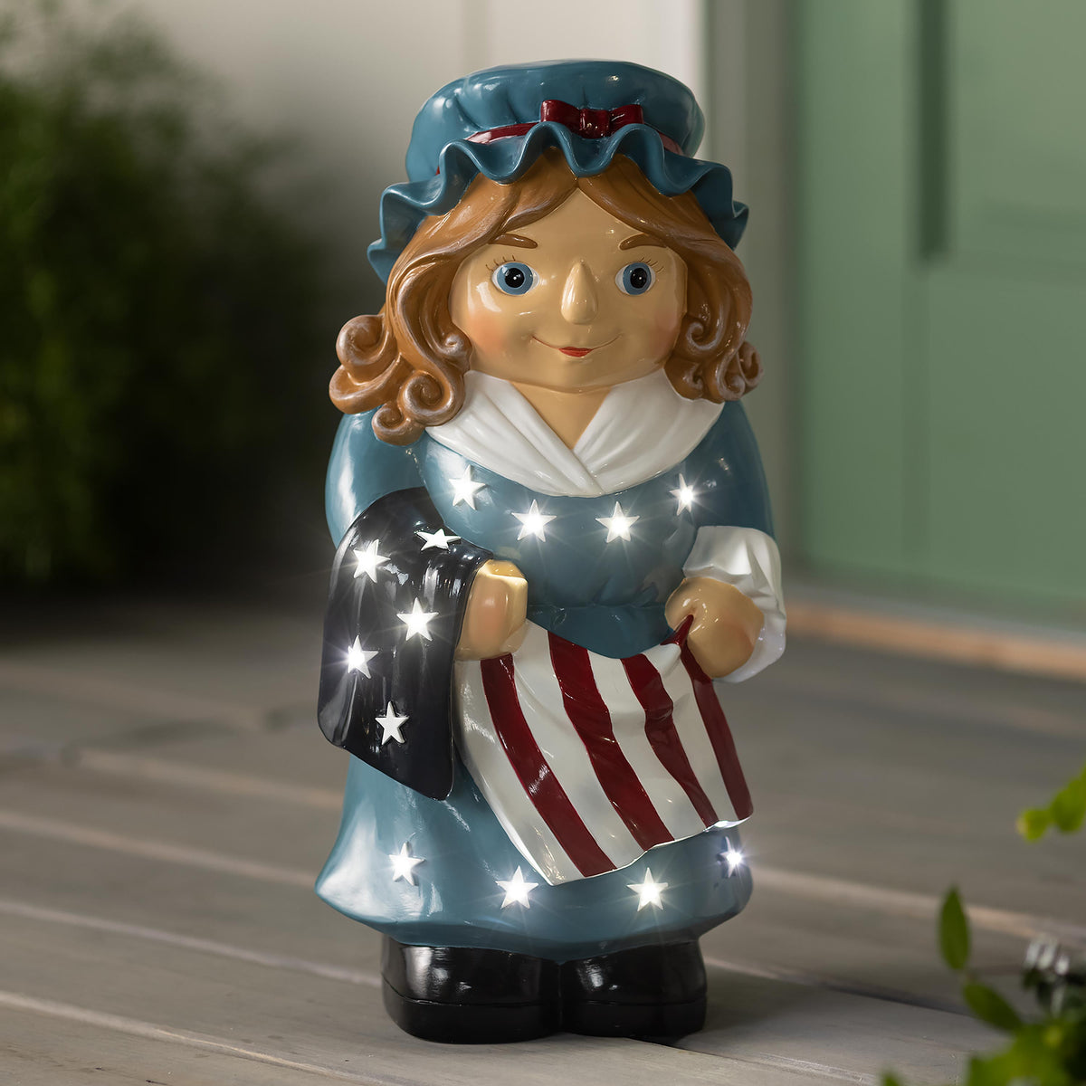 Betsy Ross Shorty Statue – Plow & Hearth