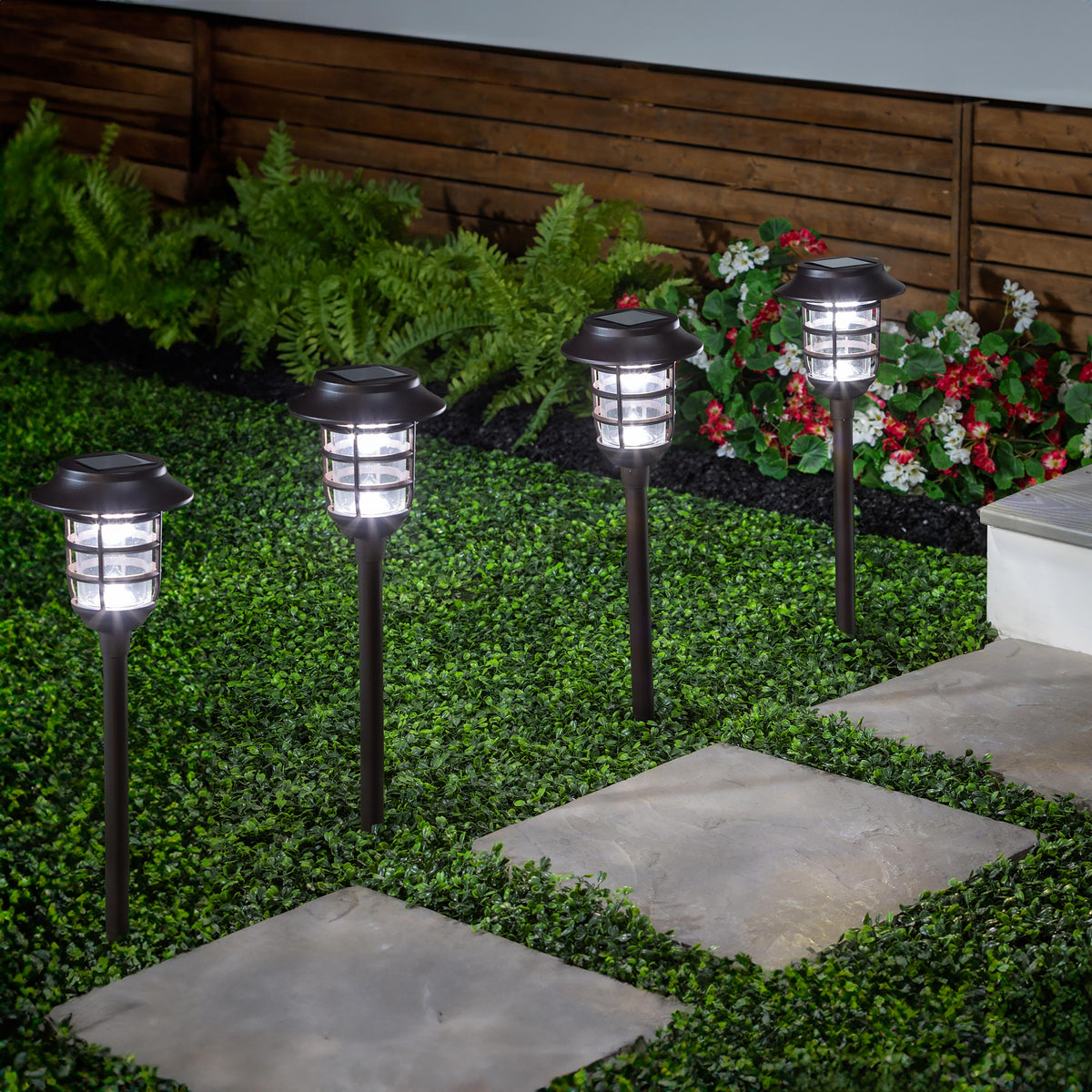 Bronze Solar Pathway Light Set of 4 – Plow & Hearth
