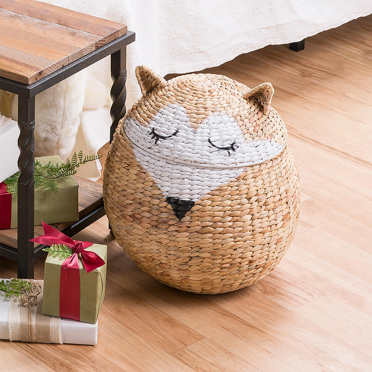Woven Hyacinth Fox Storage Basket – Plow & Hearth