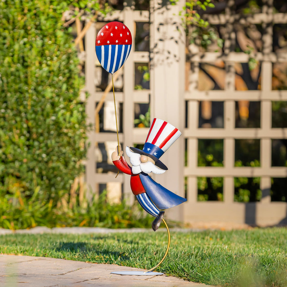 Patriotic Uncle Sam with Balloon Garden Statue – Plow & Hearth