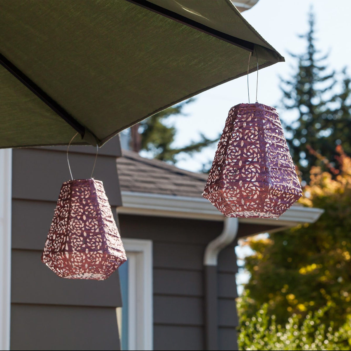 Soji Stella - Prism - 11" Solar Lantern – Plow & Hearth