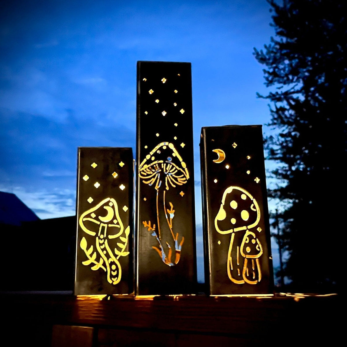 Fungi Solar Tube Lights - Steel Mushroom Lights – Plow & Hearth
