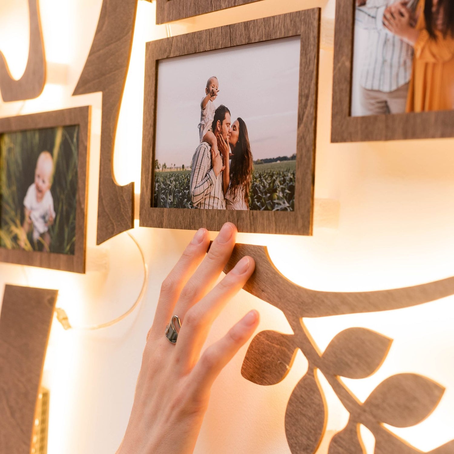 Wooden LED Family Tree - Starlight – Plow & Hearth