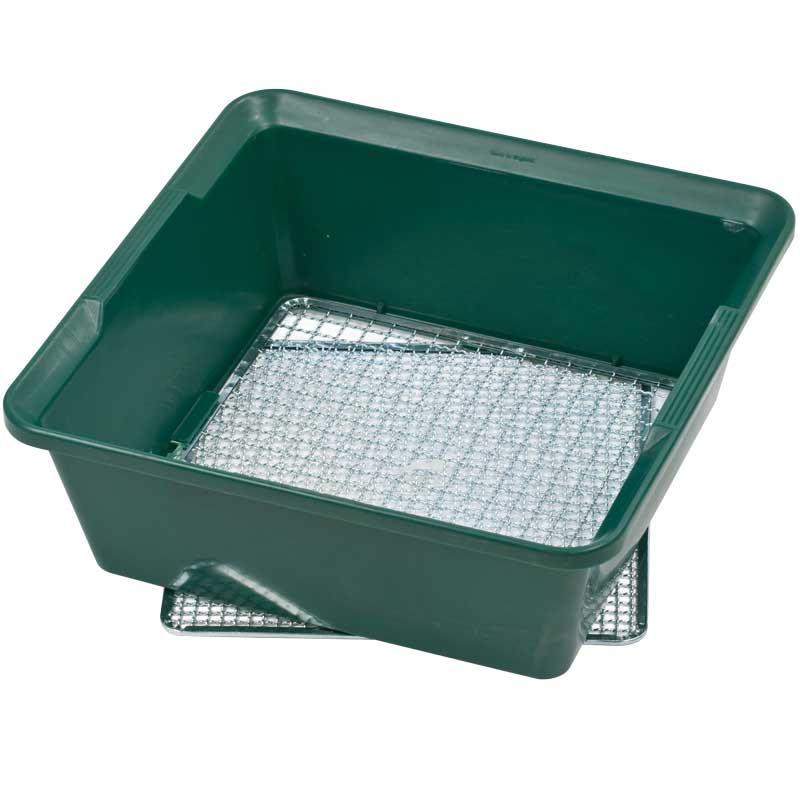 Soil Sifter 2-in-1 Sieve – Plow & Hearth