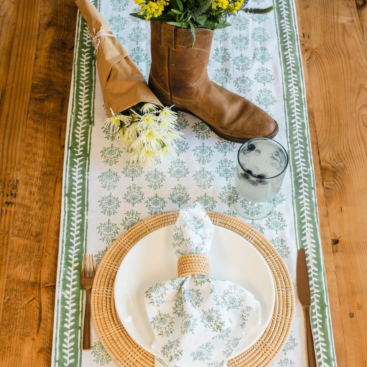 Table Runner - Lotus, Sage & Uniform Blue – Plow & Hearth